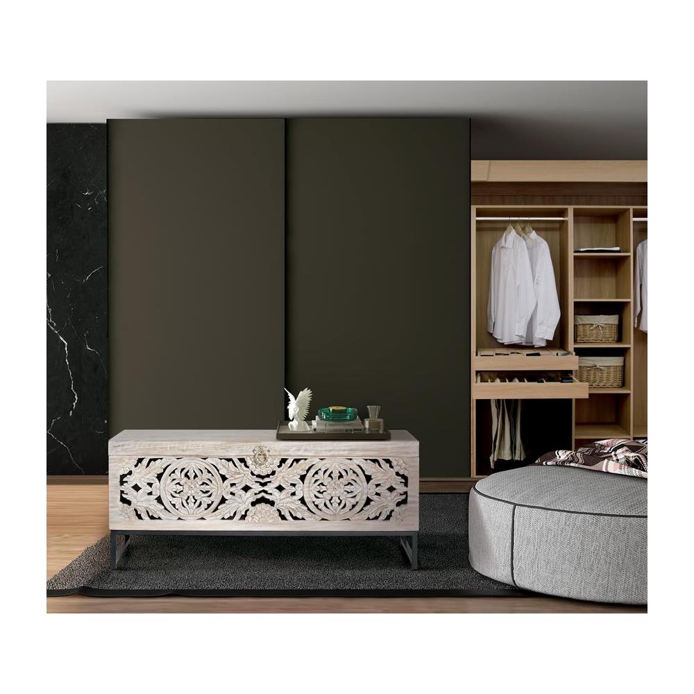 GINER Y COLOMER - Cassapanca In Massello Di Mango Intagliato E Piedi In ...